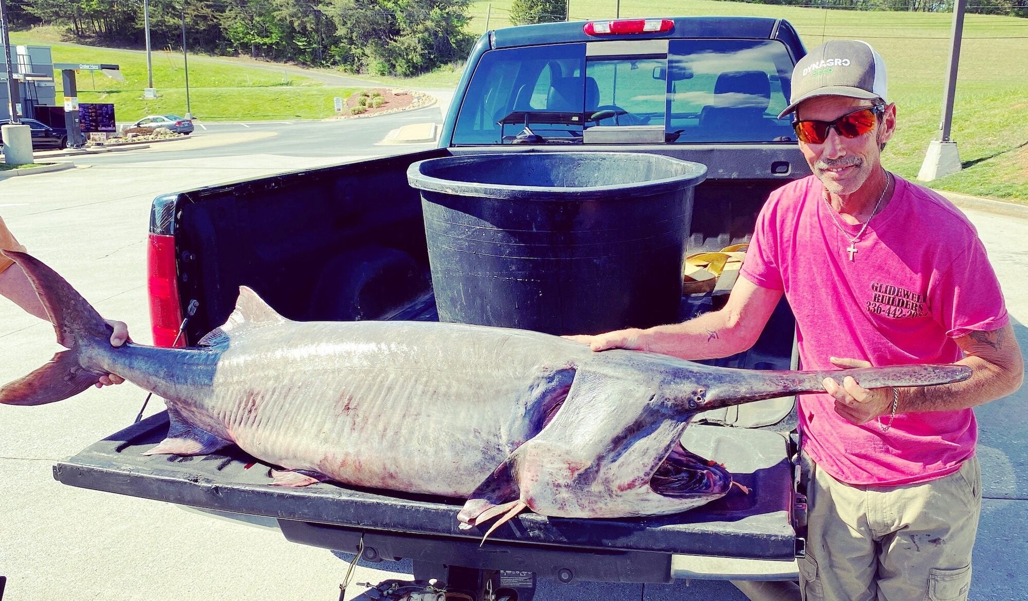 Tennessee Man Snags New State-Record Paddlefish - FishRook