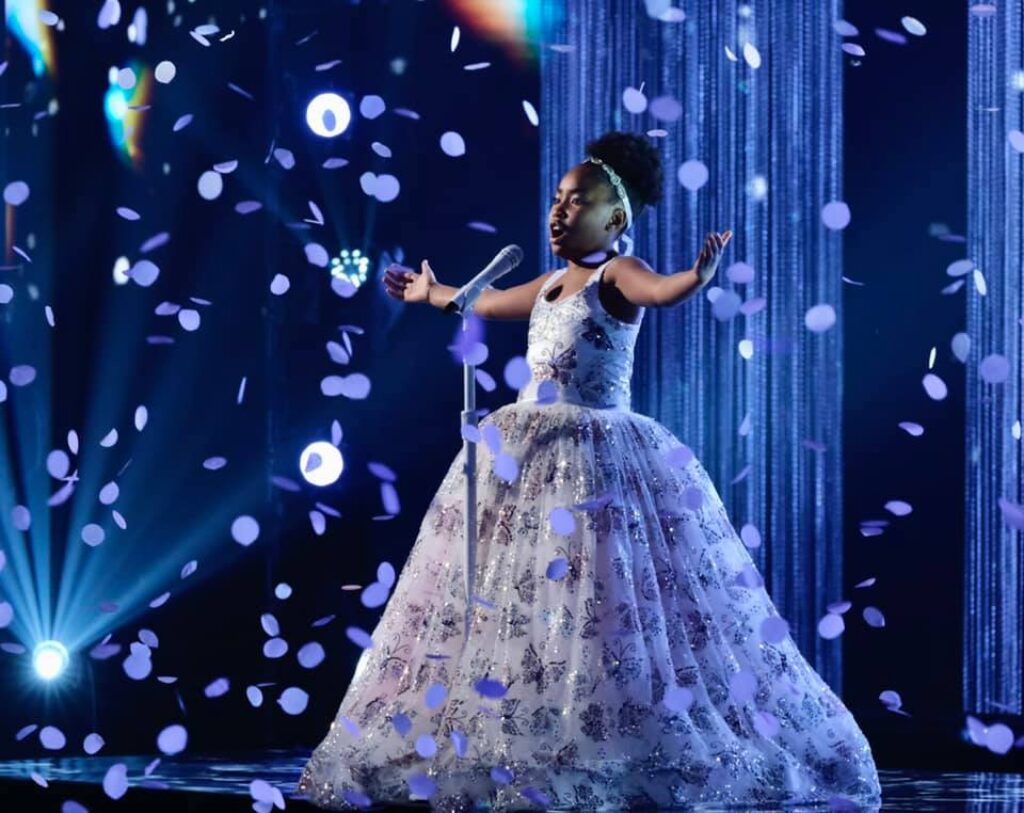 Pennsylvania opera singer breaks world record at age seven - FishRook