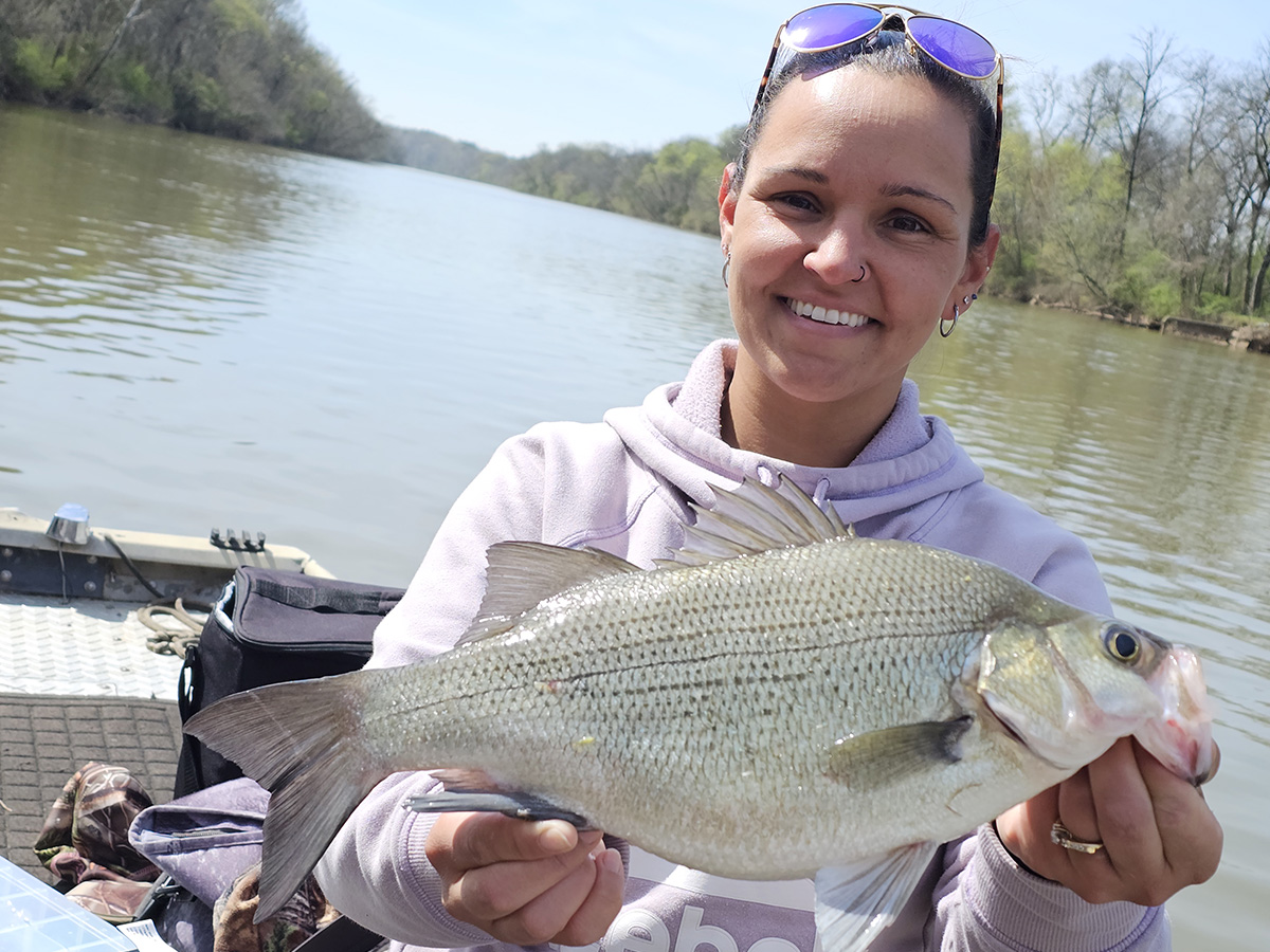 Lady Angler Hooks Fourth River Record - FishRook